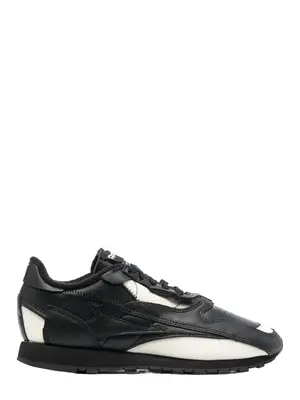 MAISON MARGIELA X Reebok Memory Of Leather Sneakers - Black
