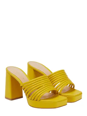 GIANVITO ROSSI Lena 95 Leather Mules - Yellow