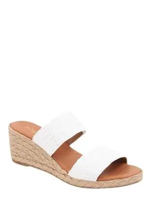 Andre Assous Nori Wedge Sandal - White Stretch