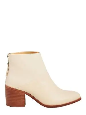 Nisolo Dari Heeled Boots Ivory