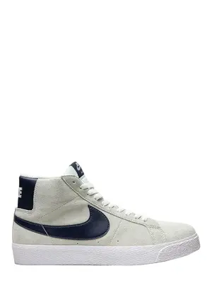 NIKE SB Zoom Blazer Mid Sneakers
