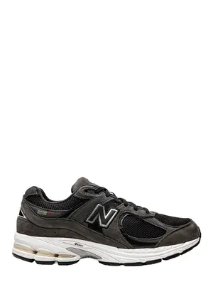 NEW BALANCE 2002 Sneakers - Black