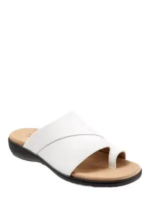 Trotters Regina Leather Slide Sandal - White