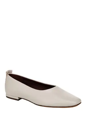 Franco Sarto Franco Sarto Vana Flat Ivory