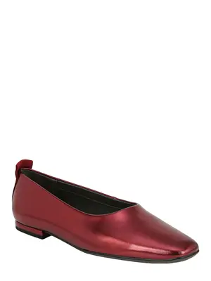 Franco Sarto Franco Sarto Vana Flat Red
