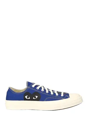 Play Comme Des Garcon Cdg Play X Converse Chuck Taylor All Star Low-top Sneakers - Blue