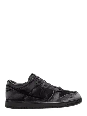 Nike X Dover Street Market Dunk Low Triple Velvet Sneakers - Black