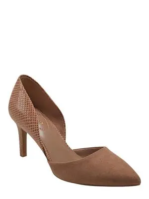 Bandolino D'orsay Pump - Taupe