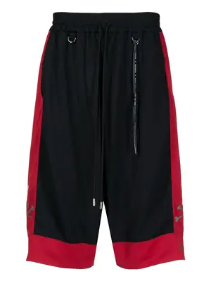 MASTERMIND WORLD Contrast-trim Logo Shorts - Black