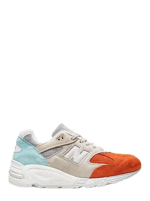 NEW BALANCE X Kith 990 V2 Sneakers - Orange