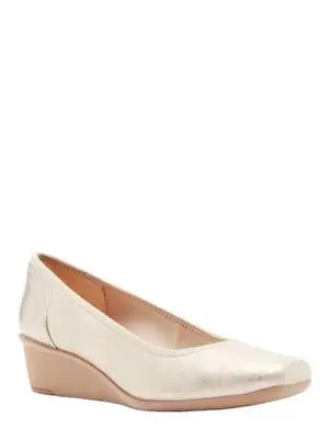 Anne Klein Wedge Pump - Light Gold