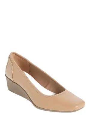 Anne Klein Wedge Pump Natural Multi