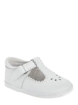 L'AMOUR Dottie Scalloped T-strap Shoe - White
