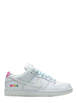 Nike Dunk Low Pro Be True Sneakers - White