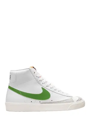NIKE Blazer Mid '77 Chlorophyll Sneakers