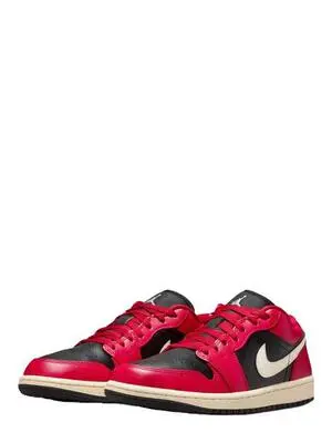 JORDAN Air Jordan 1 Low Sneakers Mystic Hibiscus/milk/black