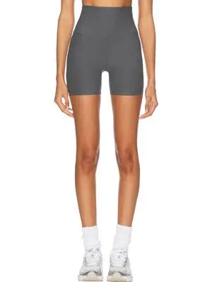 Beyond Yoga Keep Pace Biker Short - True Gray Heather
