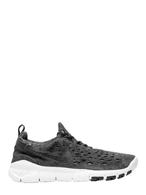 Nike Free Run Trail Sneakers - Grey