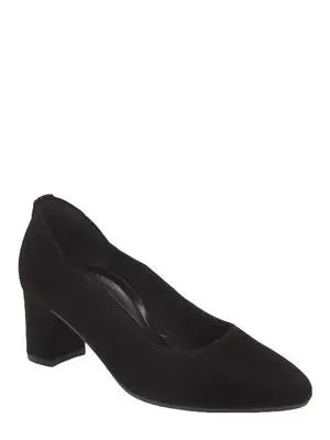 Gabor Scalloped Leather Pumps - Black