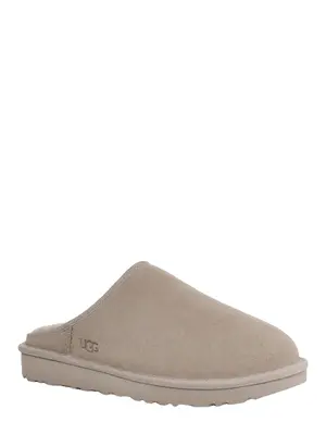 UGG Classic Slip-On Slipper Pumice