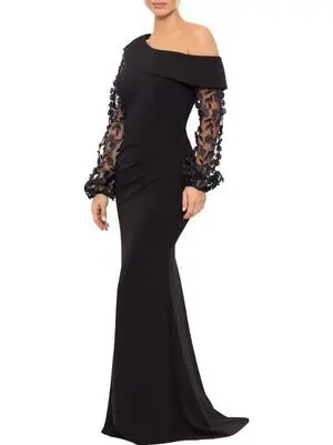 XSCAPE EVENINGS Xscape Evenings Floral Appliqué Gown Black