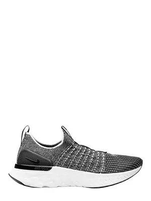 Nike React Phantom Run Flyknit 2 Sneakers - Black