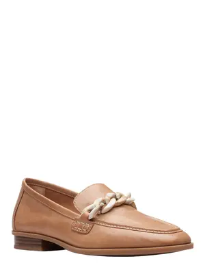 Clarks Clarks Sarafyna Iris Loafer Nougat Leather