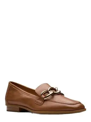 Clarks Sarafyna Iris Loafer - Tan Leather