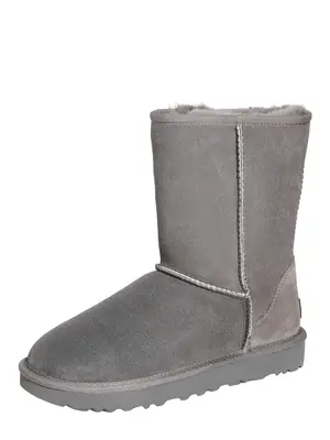 UGG Classic Short II Boots Grey