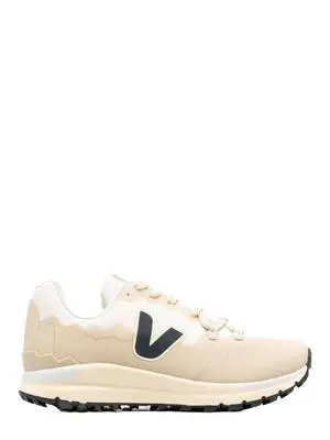 VEJA Mountain Panelled Low-Top Sneakers