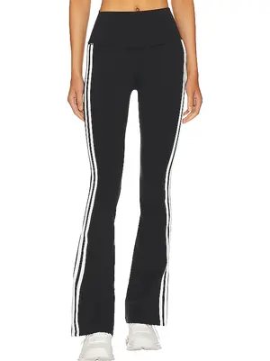 Splits59 Raquel High Waist 32 Supplex Flare Legging In Black - Black & White