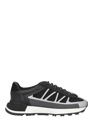 MAISON MARGIELA Low-top Sneakers - Black