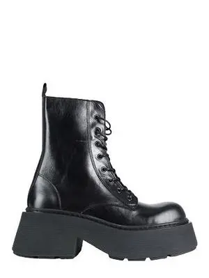 VIC MATIE Ankle Boots