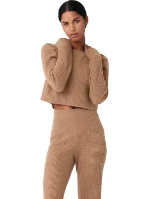Alo Yoga Cashmere Plush Waffle Cropped Long Sleeve Top - Toasted Almond