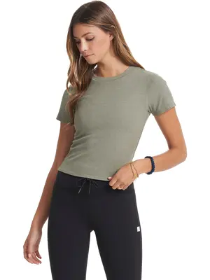 Vuori Vuori Pose Fitted T-Shirt Laurel Heather