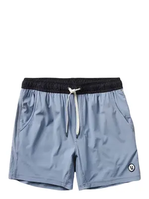 Vuori Kore Lined 5" Shorts Cloud