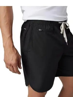 Vuori Banks Shorts - Black
