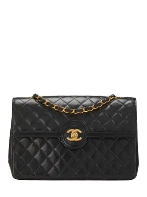 Chanel Circle Lock Half Flap Medium - Black