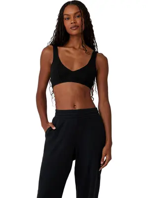 Alo Yoga Waffle Weekend Escape Bra Black