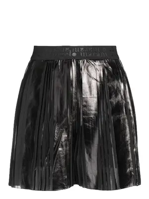 ANGELO MARANI MARANI JEANS Pleated Shorts