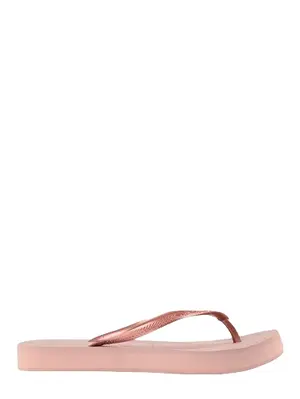 Havaianas Thong Sandal - Pink