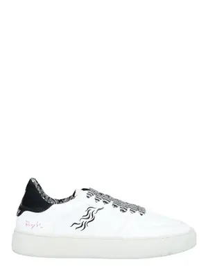 NIRA RUBENS Low-top Sneakers - White