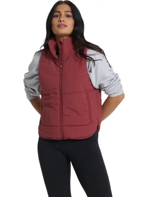 Vuori Canyon Insulated Vest Currant