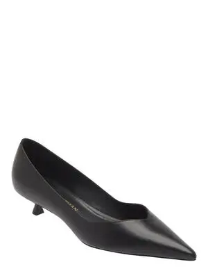STUART WEITZMAN Stuart Weitzman Eva Kitten Heel Pump Black/black