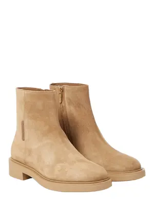 GIANVITO ROSSI Lexington Suede Ankle Boots - Beige