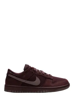 Nike Dunk Low Sneakers Red