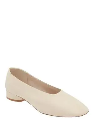 Jeffrey Campbell Jeffrey Campbell Trustee Leather Pumps Ivory