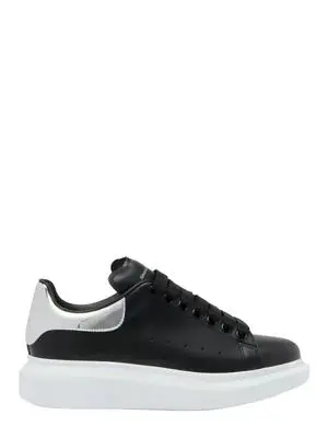 Alexander McQueen Oversized Sneakers - Black
