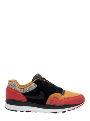 Nike Air Safari Se Sneakers - Red