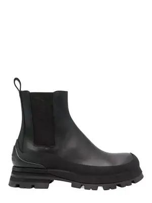 Alexander McQueen Wander Leather Chelsea Boots - Black